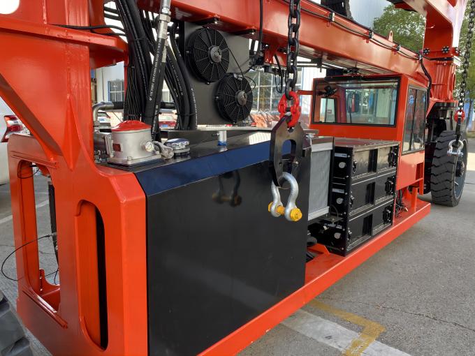 70T Electric Straddle Carrier Red Container Lifting Vehicle For ...
