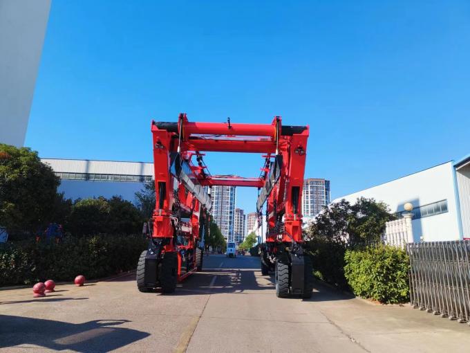 Blue Container Straddle Carrier Truck Loading For Factory Yard